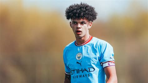 Oreilly Calls On U18 Team Mates To Seal Title Against Sunderland