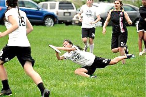 Girls Ultimate Frisbee Team Tops State Finals Nemesis Columbia Warren