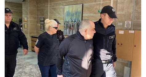 Черната вдовица от Пловдив обвинена в пране на над 3 млн Събирах ги да спася болница Обзор