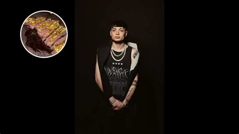 Cuánto Vale La Lujosa Comida Bañada En Oro Que Probó Peso Pluma Infobae