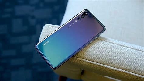 Huawei Launches Triple Sensor Camera Smartphone