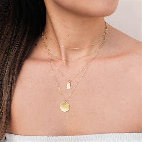 How To Layer Necklaces Artofit