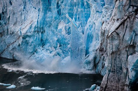 Living Ice I Happened To Photograph The Rupture Of Perito Moreno