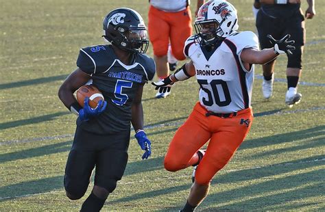 Big First Half Lifts Kipp Football Over Keefe Tech Itemlive