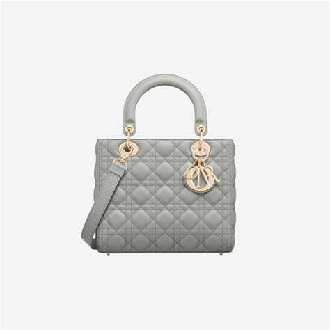 디올 미디움 레이디백 까나쥬 램스킨 그레이 스톤 Dior Kream