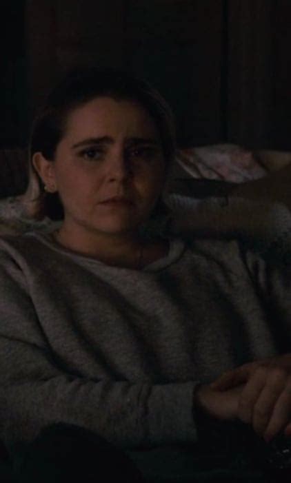 Good Girls Season 3 Episode 1 Review Find Your Beach Tv Fanatic