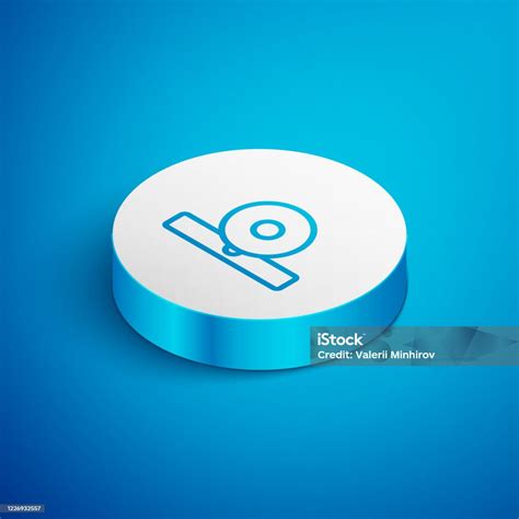 파란색 배경에 격리 된 등각 선 이비인후과 머리 반사판 아이콘 환자의 귀 목 코를 검사하기위한 장비 흰색 원 버튼 벡터