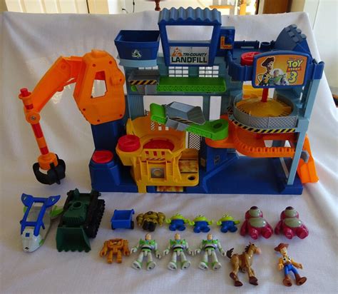 Disney Pixar Toy Story Imaginext Landfill Play Set And Action Figures