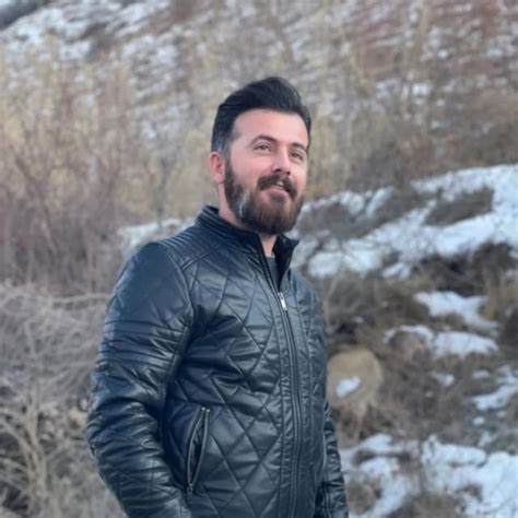 Fazel Omari Fazelomariku • Threads Say More