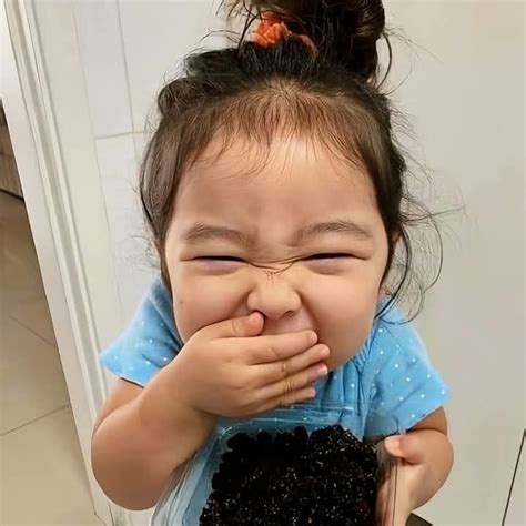 လူဆုိတာ ဘ၀မှာ တစ်ချို့က အမှတ်တရတွေပေးခဲ့တယ် တစ်ချို့က ဒါဏ်ရာတ