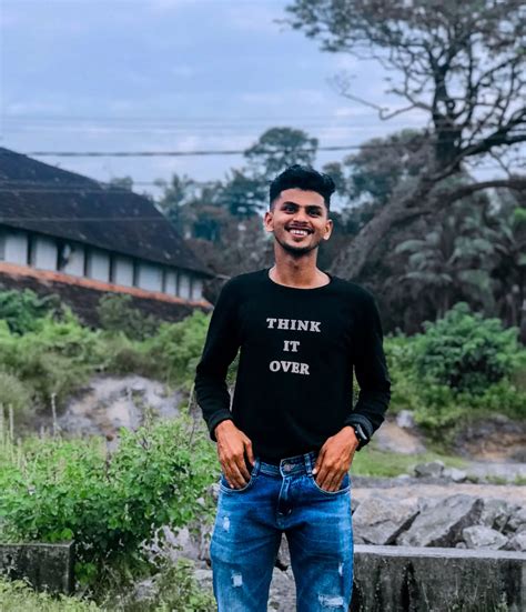 Mohammed Hashim Hashim Db • Instagram Photos And Videos