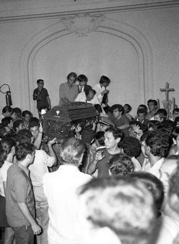 Morte Do Estudante Edson Luís Acervo