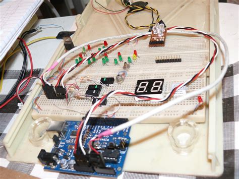How To Access 5 Buttons Through 1 Arduino Input 8 Steps Instructables