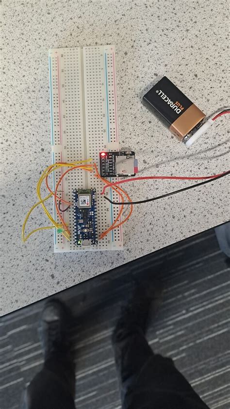 Sd Card Doesnt Save Data When Connected To A 9v Battery But Works When