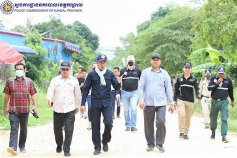 សម្តេច កិត្តិ ព្រឹទ្ធ បណ្ឌិត ប៊ុ ន រ៉ា នី ហ៊ុន សែន ចាត់ រដ្ឋបាល ខេត្តកណ្តាល ជា តំណាង ចុះ តាម