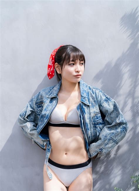 花城奈央 最新グラビア水着画像 88枚 マブい女画像集 女優・モデル・アイドル