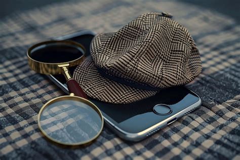 sleuth phone uncovering clues premium ai generated image