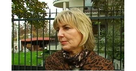 Нападнатата съпруга на шефа на БЧК подозира че са я проучвали и причаквали