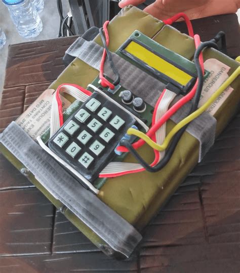 Arduino Defuseable Bomb Perfect For Airsoft Games With Timer Lcd