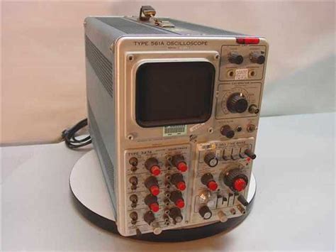 Tektronix 561a Oscilloscope 3a74 3b3 Vintage Collectable