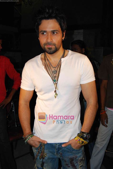 Emraan Hashmi On The Set Of Raaz The Mystery Continues 16apr08
