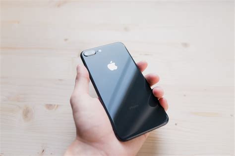 Removing Sim Card From Iphone Easy Steps Robots Net