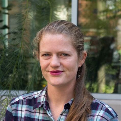 Grace Olsen Linkedin