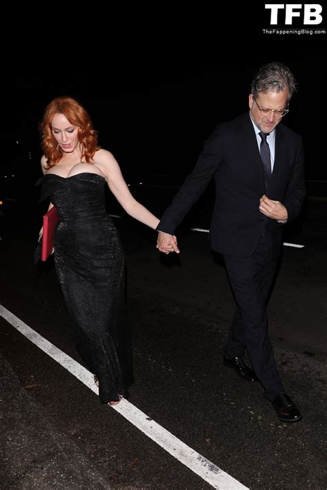 Christina Hendricks Displays Her Sexy Boobs As She Attends The Jennifer