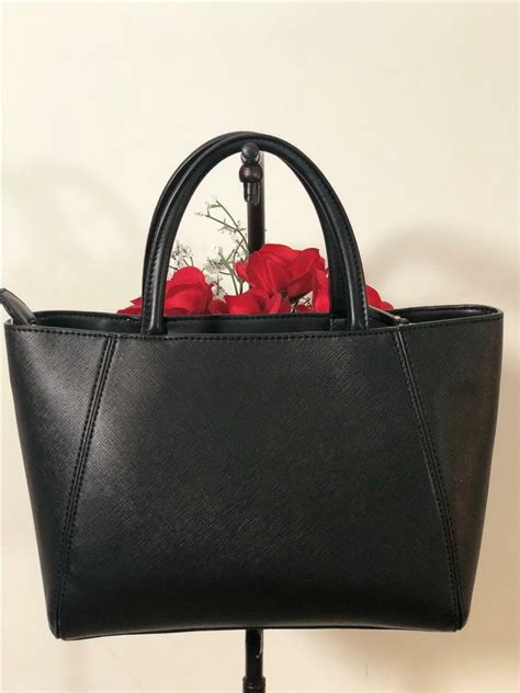 Zara Basic Collection Black Leather Convertible Cross Gem