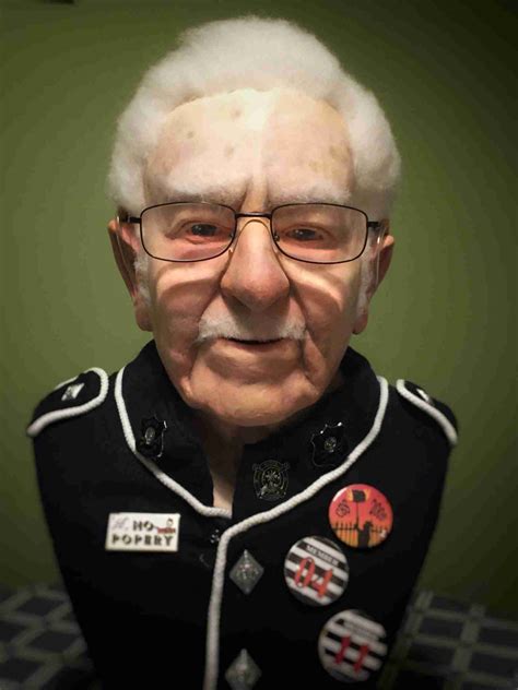 Paper Mache Portrait • Ultimate Paper Mache