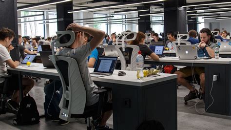 What Is Ddos Mitigation Protecting Your Network F5