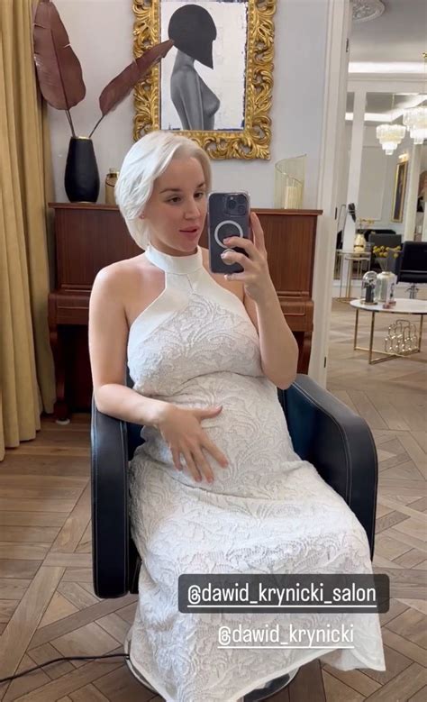 Lil Masti Urodziła Opublikowała Wymowne Zdjęcia Partypl