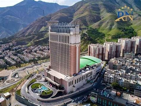 قرق کردن هتل اسپیناس پالاس برای النصر عربستان طرفداری