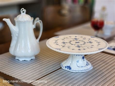 포슬on캘리 청주포슬린아트 로얄코펜하겐 하프레이스 케이크트레이 포슬린작품 포슬린수업 도자기공방 포슬린 펜워크 네이버 블로그