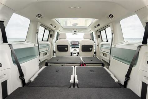 폭스바겐 Id 버즈 롱휠베이스 세계 최초 공개 Nsp통신