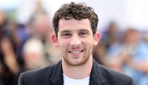 Josh Oconnors Dating History A Look At His Relationships