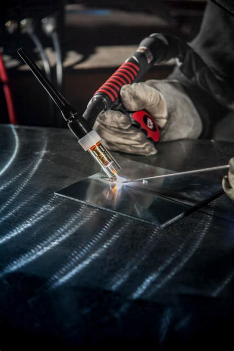 Gtaw Torch Offers Ergonomic Handle For Increased Operator Control
