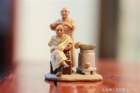泥塑老北京過去的各個行當你還記得嗎說的出來嗎 每日頭條