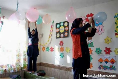 تزیین کلاس برای دهه فجر و 22 بهمن با روش های ساده و زیبا