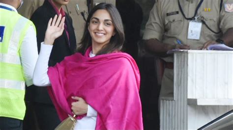 Kiara Advani In Comfy Casuals And Bright Pink Stole Arrives In