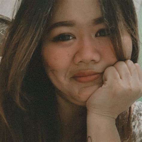 Lily Aprisusanti Tangsel Tangerang Theluckybelly • Threads Say More