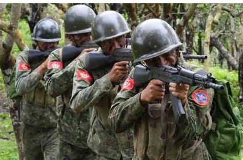 ဧရာ၀တီတိုင်းဘက်အခြမ်း မိတ်သလင်စခန်းတွင် စစ်ကောင်စီတပ်နှင့် Aa ဦးဆောင်သည့် မဟာမိတ်တပ်တို့ အက