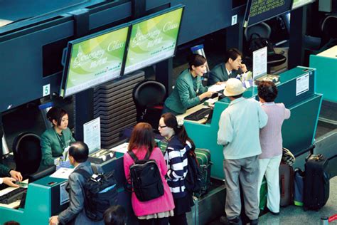 Dr Money漫談 帶卡方便但不划算！出國應兌換足夠現金 Money錢雜誌