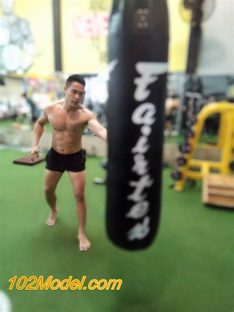 Trai Gym Body Si U N T Men D M Quy N R H Ng Ms Model Com