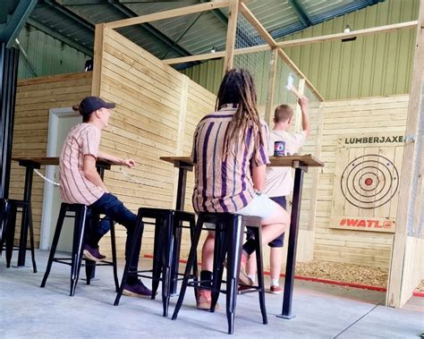 What Makes Axe Throwing A Fun Date Idea