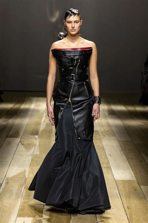 Alexander Mcqueen Spring 2023 Artofit