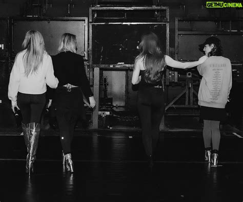 Kimberley Walsh Wiki Biography Age Gallery Spouse And More