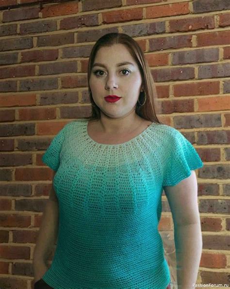 Футболка крючком Летний топ крючком мастер класс Женская одежда крючком Схемы и описание