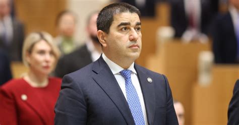 პაპუაშვილი სირცხვილია როცა ეროვნებით ქართველი ხარობს ლაშა ტალახაძის დასანქცირებით ტაბულა