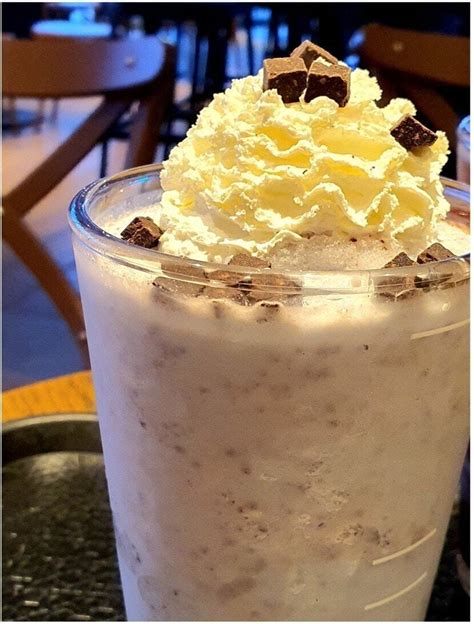 스벅 민트 초콜릿 칩 블렌디드 💙🍫🍫 꿀팁 캐시피드